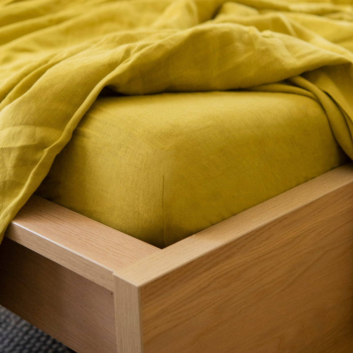 Best Heavyweight Linen Fitted Sheets | by Rough Linen