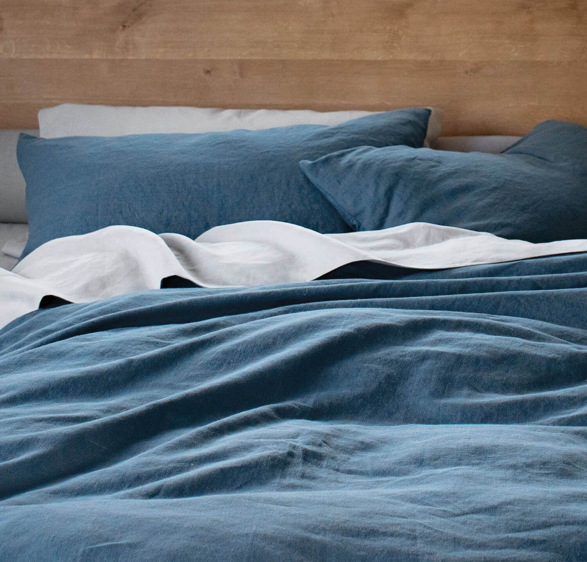Best Linen Duvet Comforter | by Rough Linen