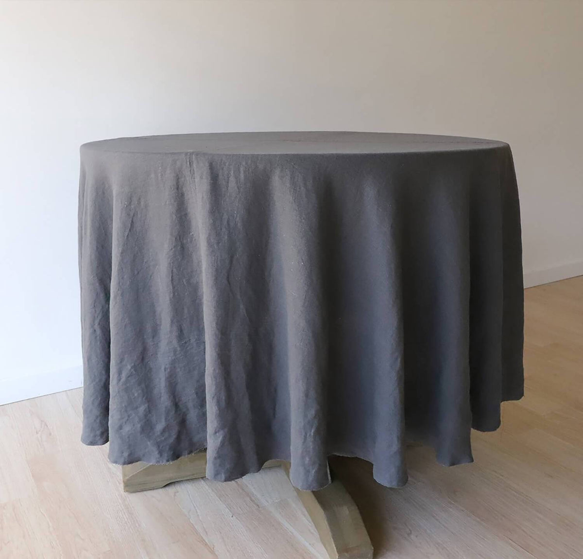 Best Round Heavyweight Linen Tablecloth | by Rough Linen