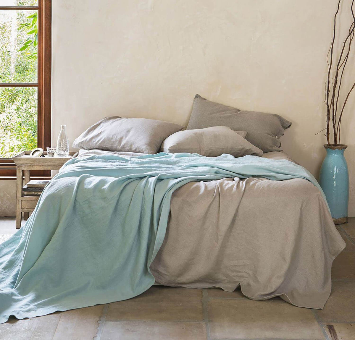 Best Linen Summer Bed | by Rough Linen